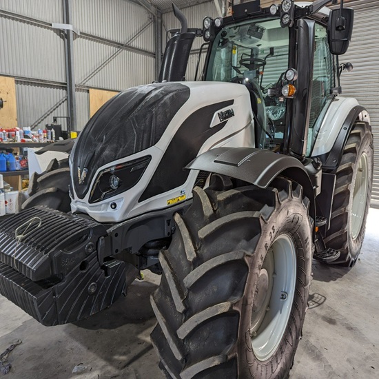 Valtra Q Series 230HP Tractor – Russo & Vella Machinery – Agricultural ...